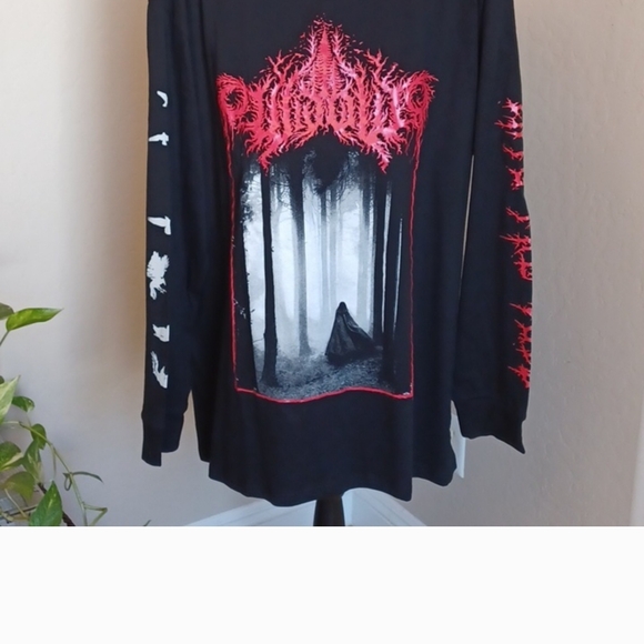 DollsKill Widow | Tops | Dollskill Widow Xxl Enchanted Void On Arm ...